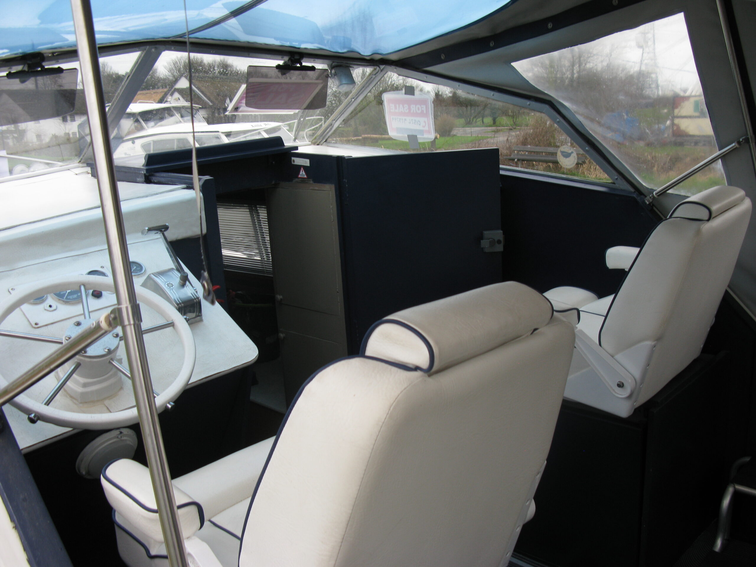 SEAMASTER 813 INLAND CRUISER - Canal & River Hub